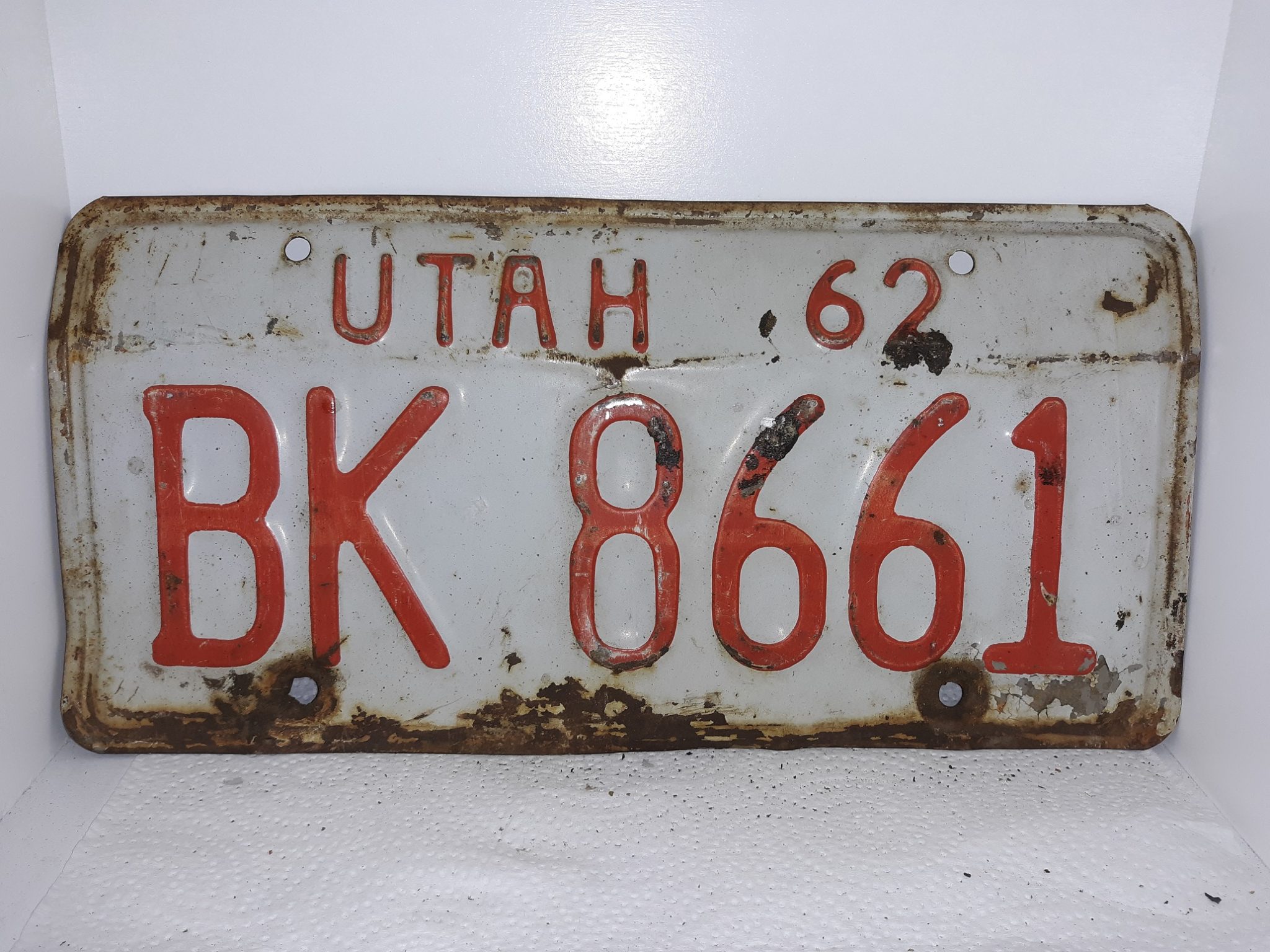 Utah 1962 License Plate: BK 8661 – Eborn Books