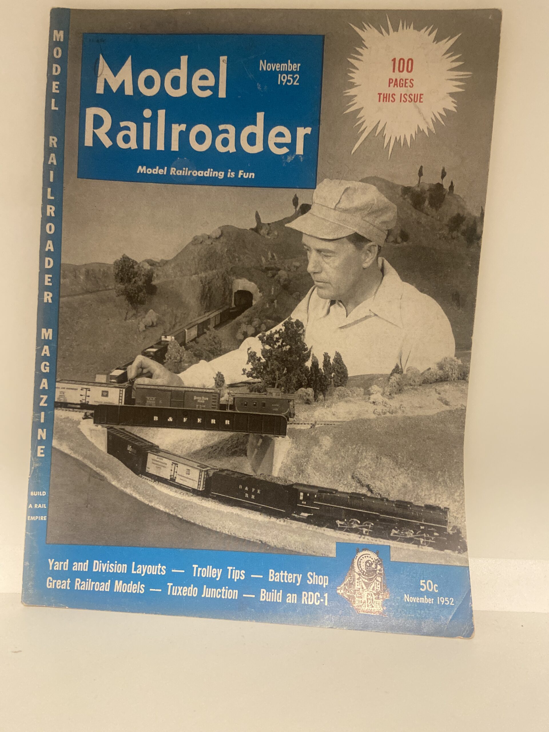 Model Railroader November 1952 – Eborn Books