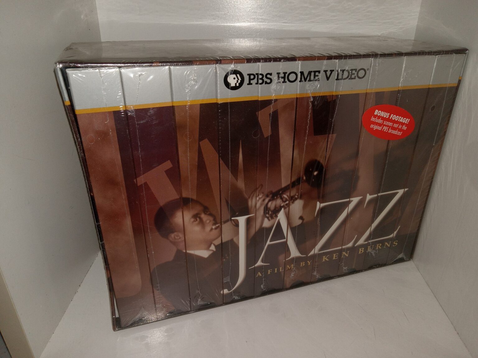 Jazz: A film by Ken Burns Box Set (10 VHS) (New) (2000) – Eborn Books